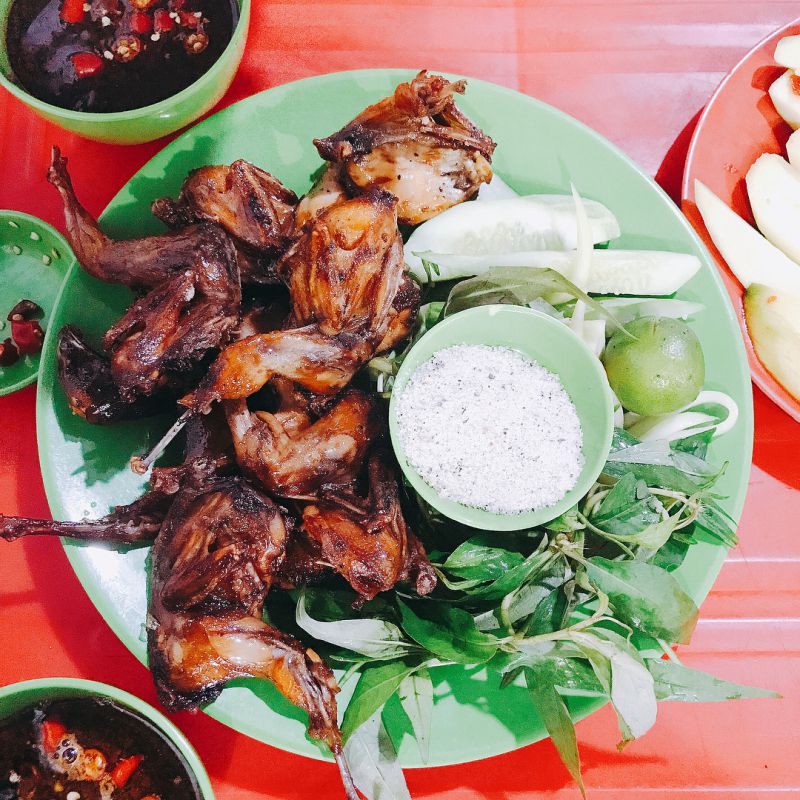 Top 5 Địa chỉ bán cút chiên bơ ngon nhất TP.HCM - Top Chuẩn